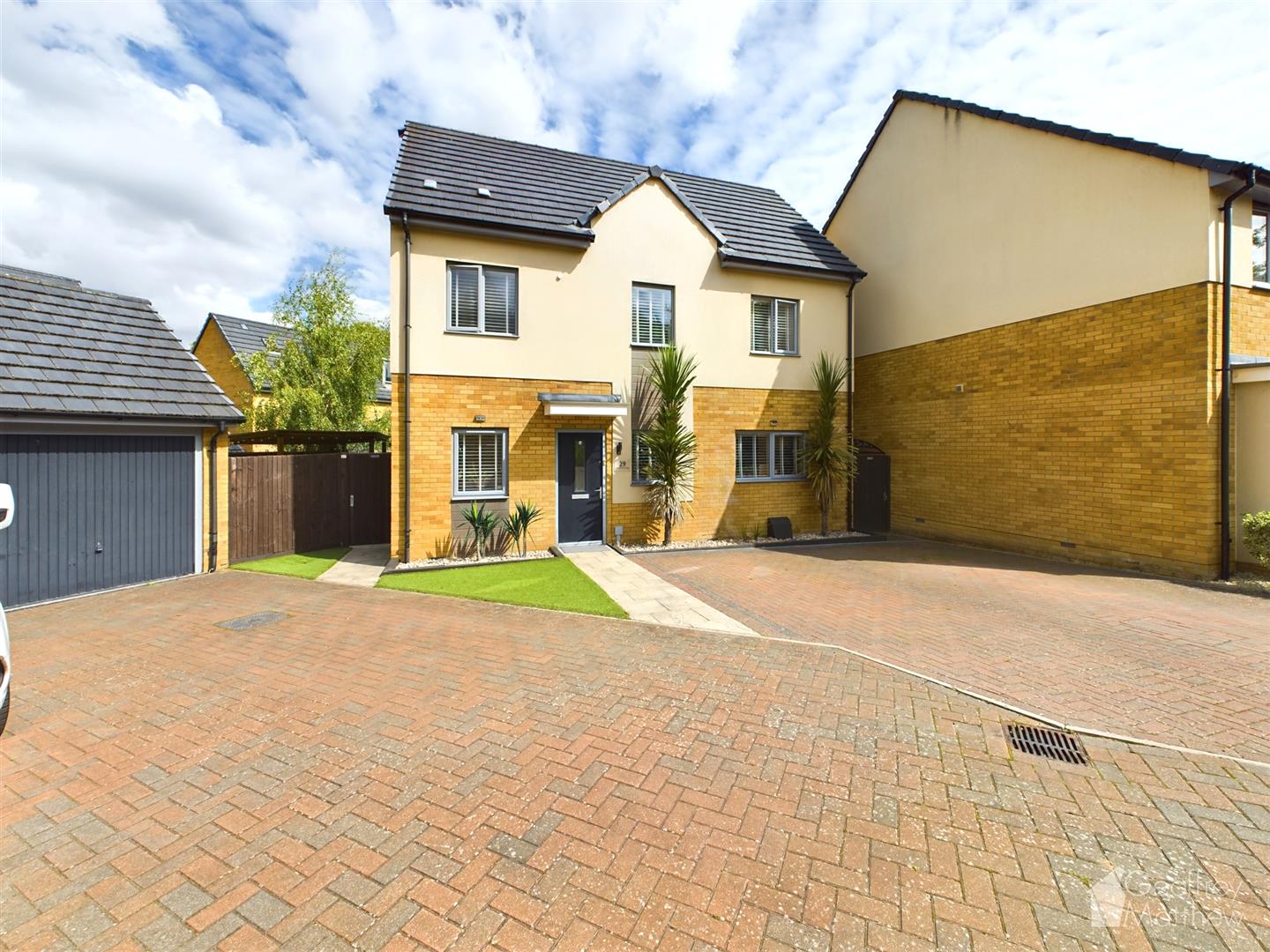 Leading Estate Agents in Essex and Hertfordshire | Geoffrey Matthew